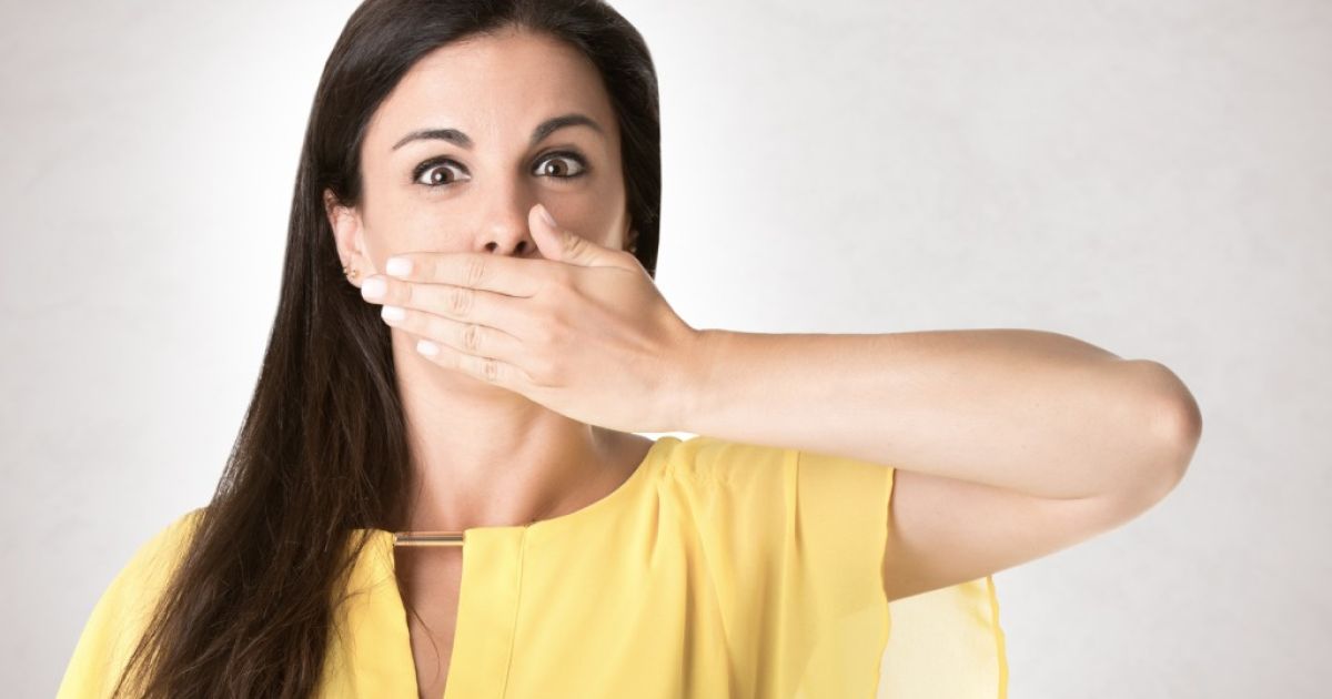 Dolegliwości, jakie może zdradzić zapach z ust